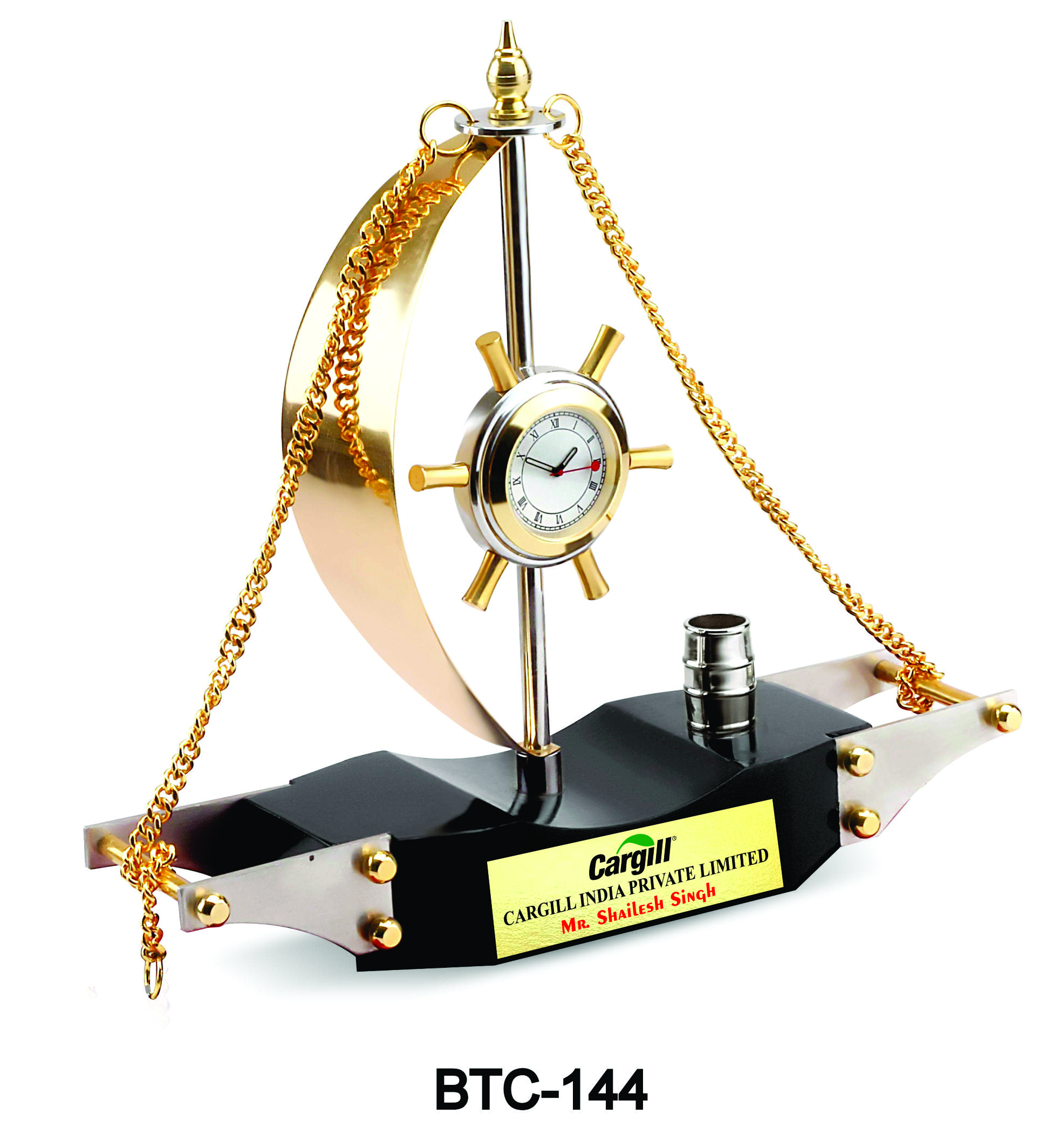 Ship Desktop With Clock & Pen Stand